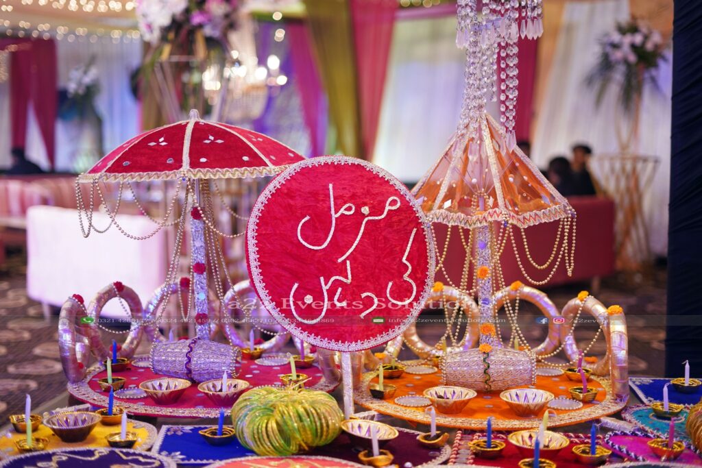 Customised Mehndi Props And Thaals - A2z Events Solutions