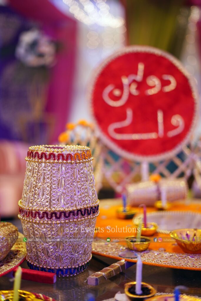 Customised Mehndi Props And Thaals - A2z Events Solutions