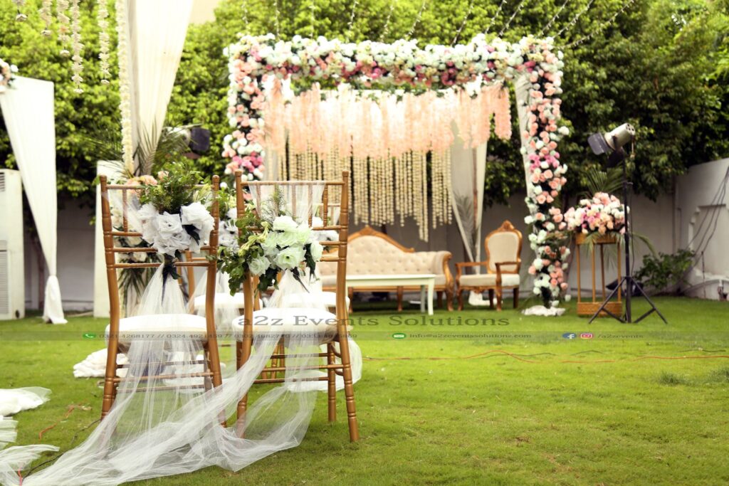 Western Wedding Stage Decoration